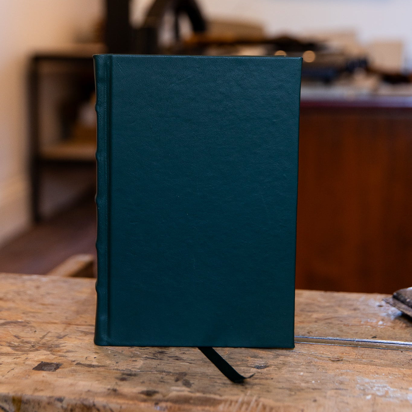 Handmade Green Leather Journal – Personalised Gift | SB Libris
